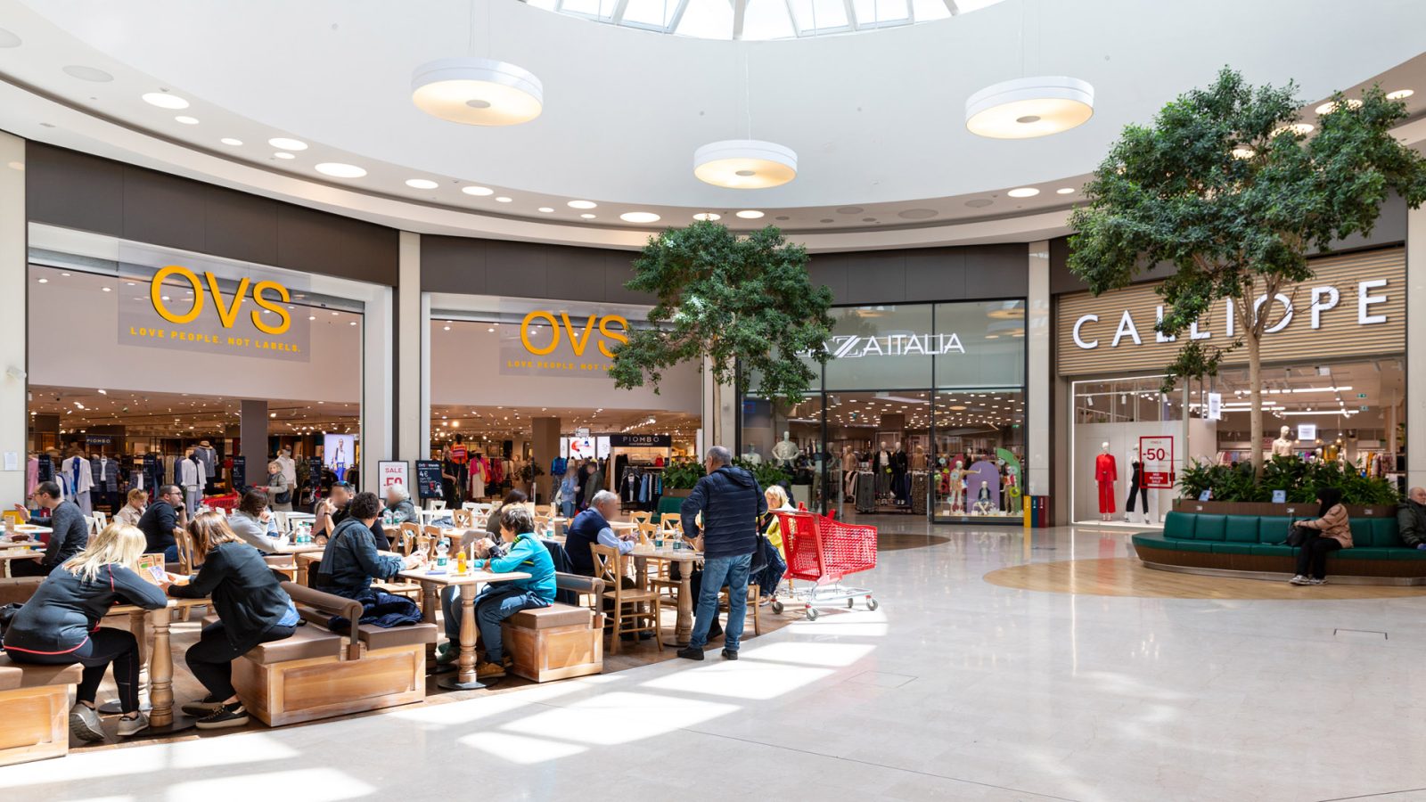 Negozi - Centro Commerciale i Portali